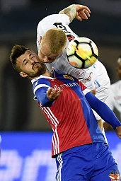 FC ZÜRICH FC BASILEA (Sport 2018, da Walter Bieri) - Swiss Press Award